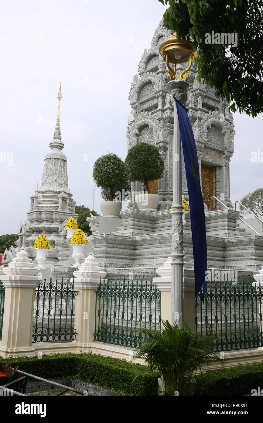 Princess kantha bopha stupa hi-res stock photography and images - Alamy