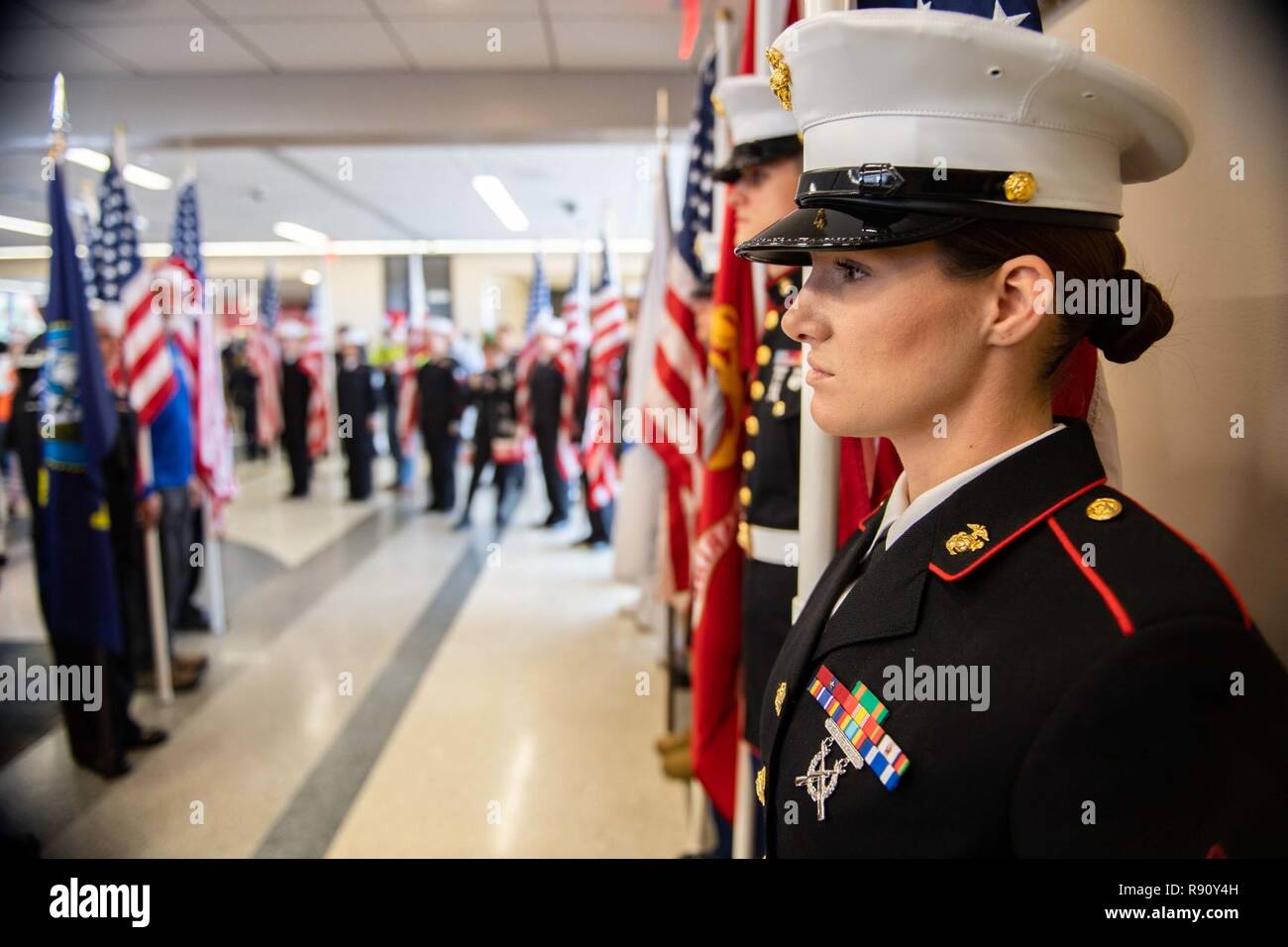 Us gold star service flag hi-res stock photography and images - Alamy