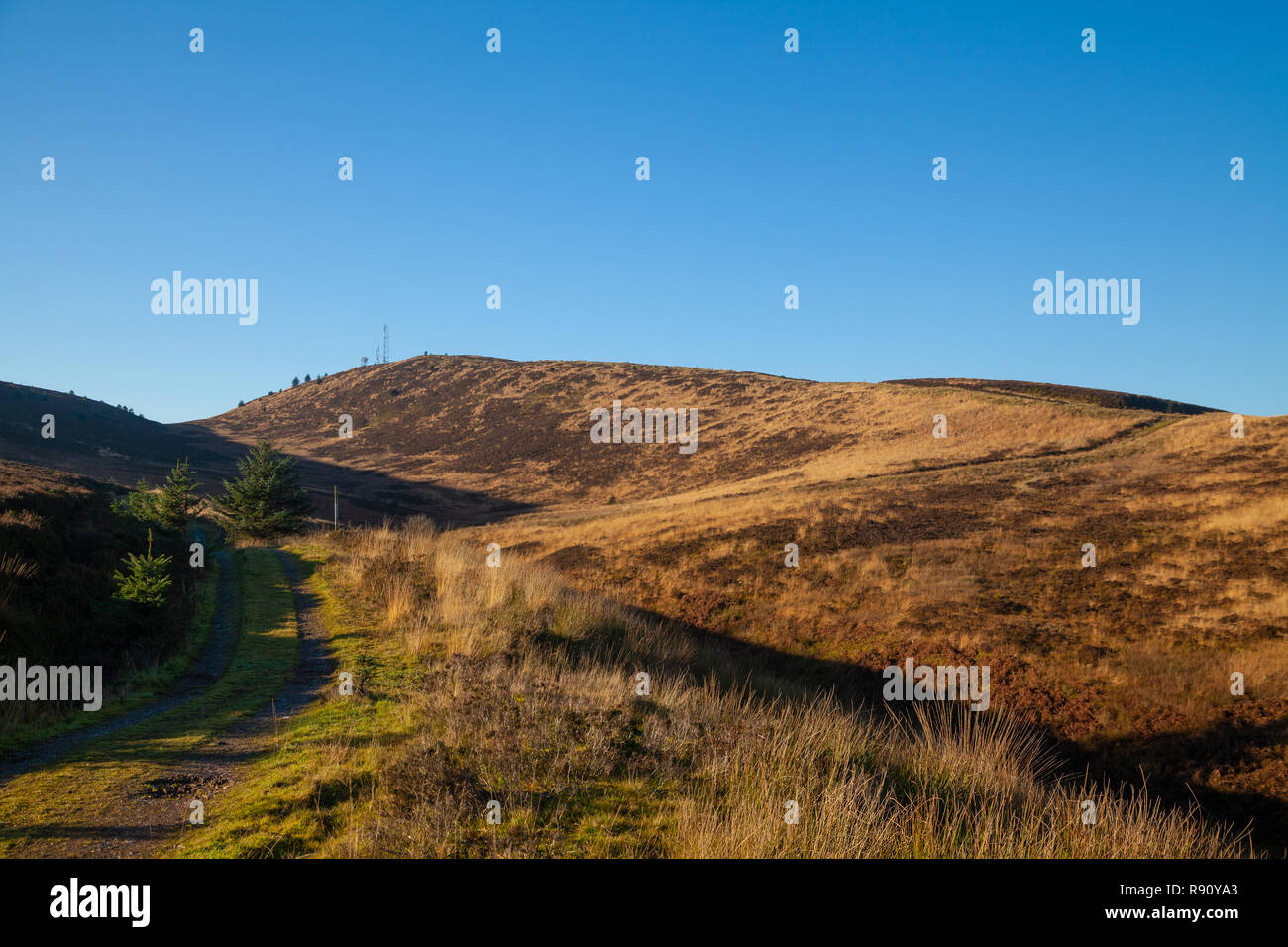 Ben a'an blue sky hi-res stock photography and images - Alamy