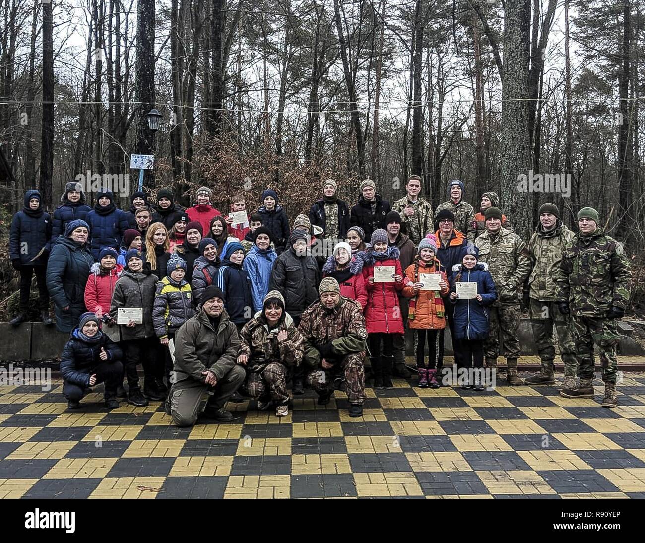 Group photo of the Boy and Girl Scouts and U.S. and Ukrainian service ...