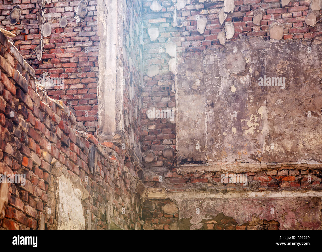 abandoned brick house from the inside on summer day Stock Photo - Alamy