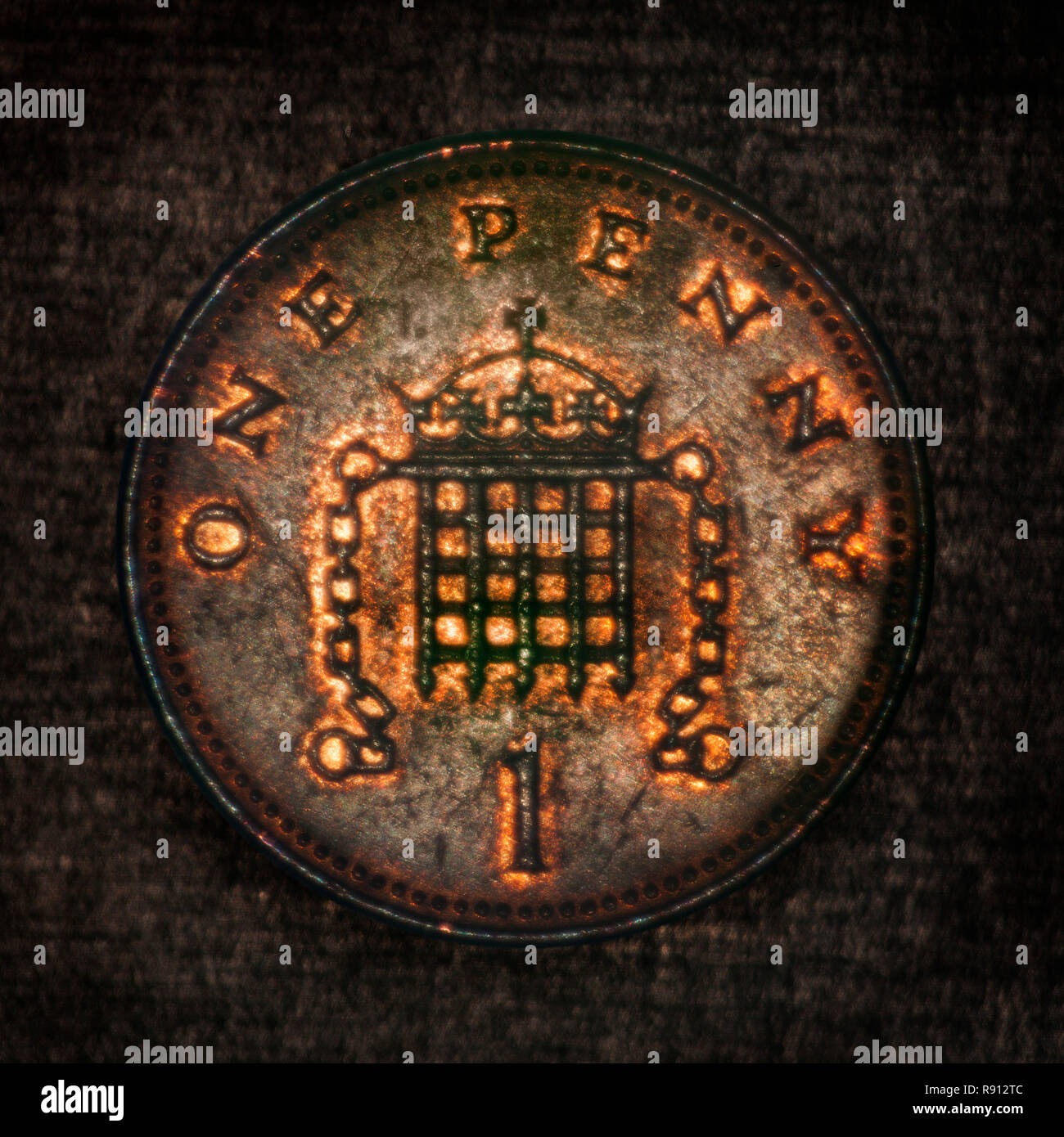 One penny coin hi-res stock photography and images - Alamy