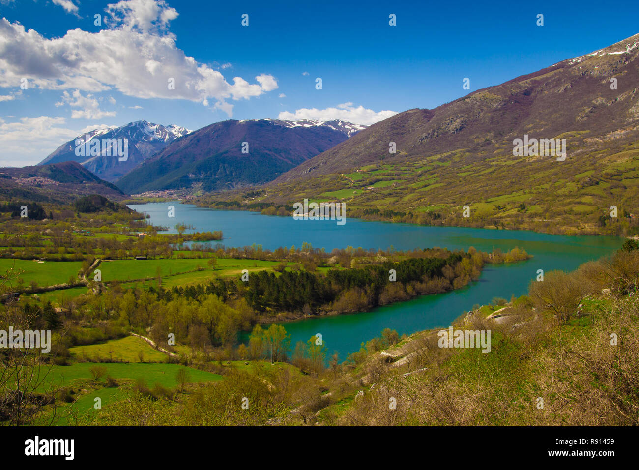 Beautiful and panoramic view of Barrea lake in Abruzzo, Italy Stock ...