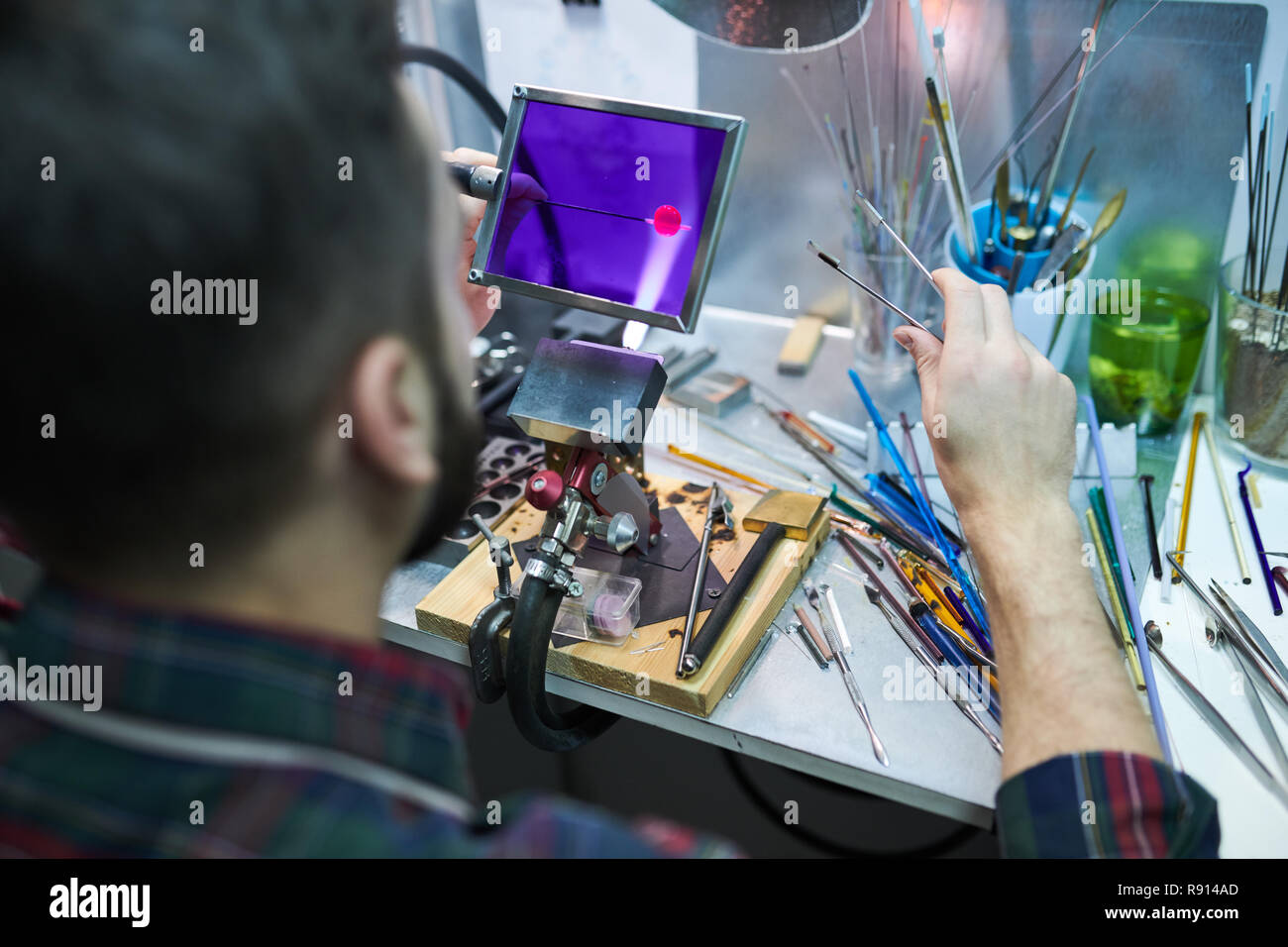 Lampwork hi-res stock photography and images - Alamy