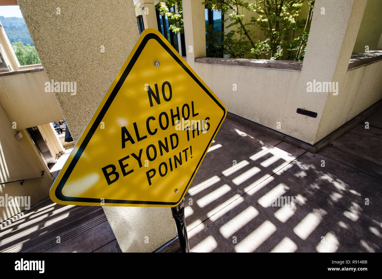 No alchohol hi-res stock photography and images - Alamy