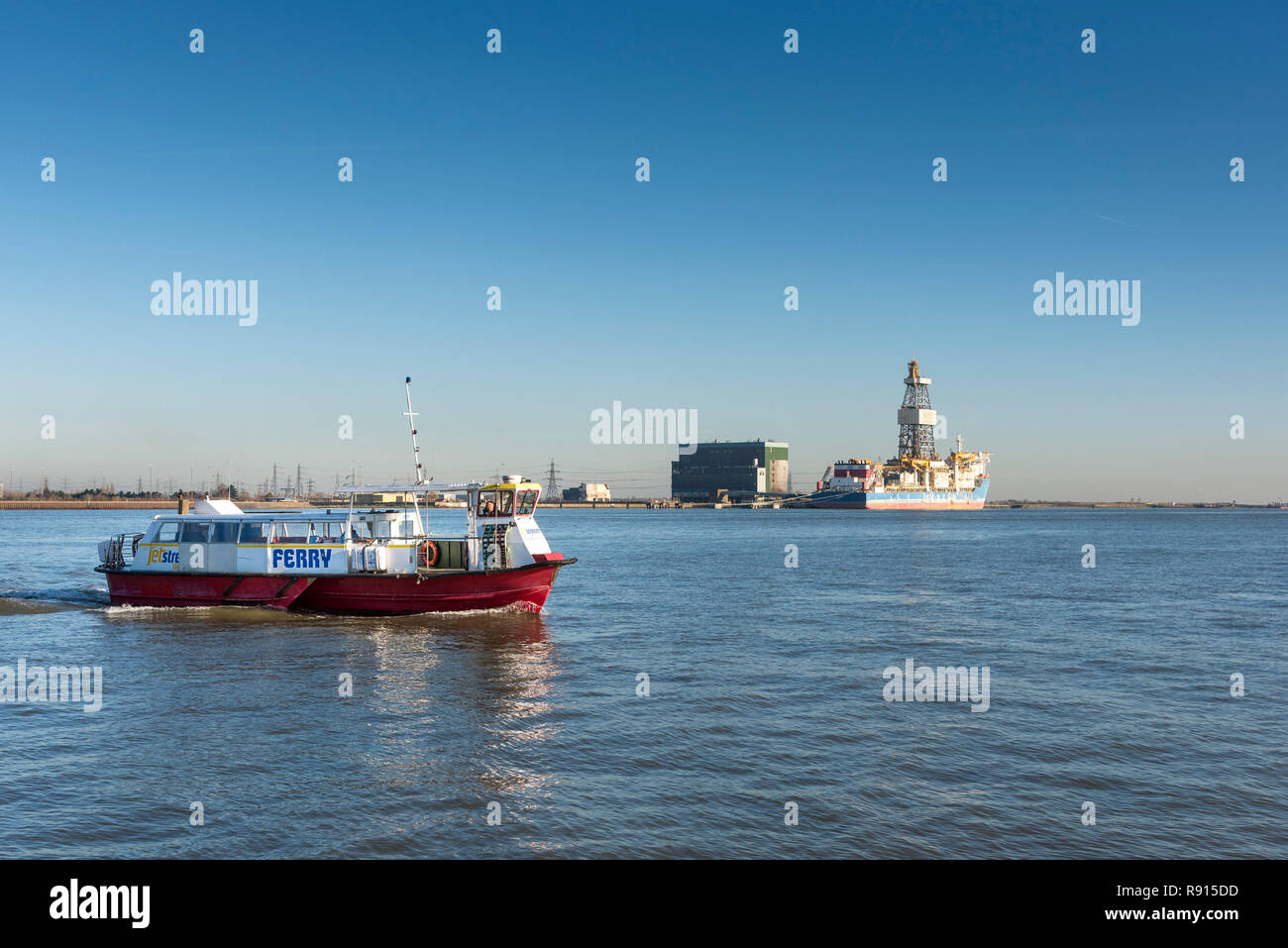 Gravesend ferry hi-res stock photography and images - Alamy