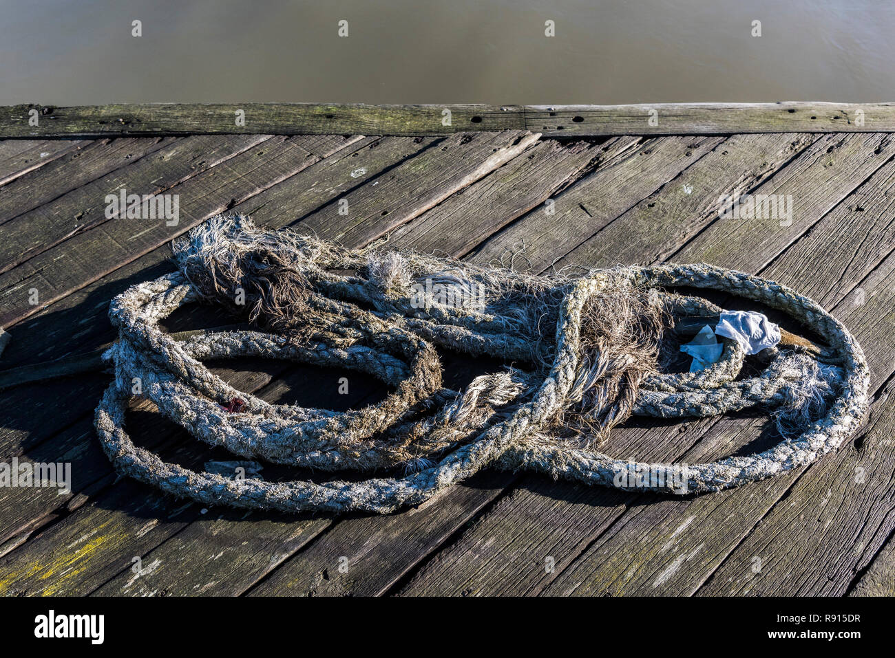 Frayed Rope Stock Photos & Frayed Rope Stock Images - Alamy