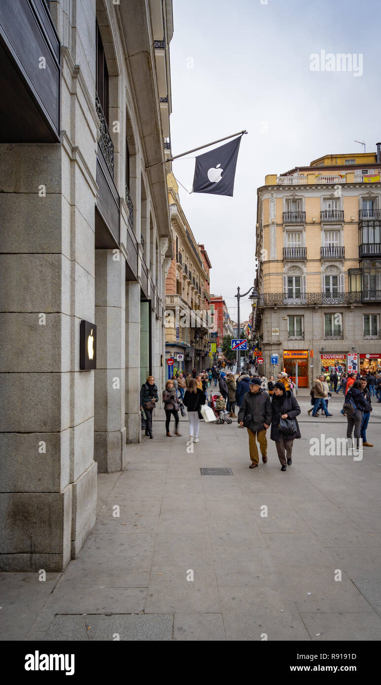 Madrid, Spain - December 2018: Apple Store located in puerta del Sol ...