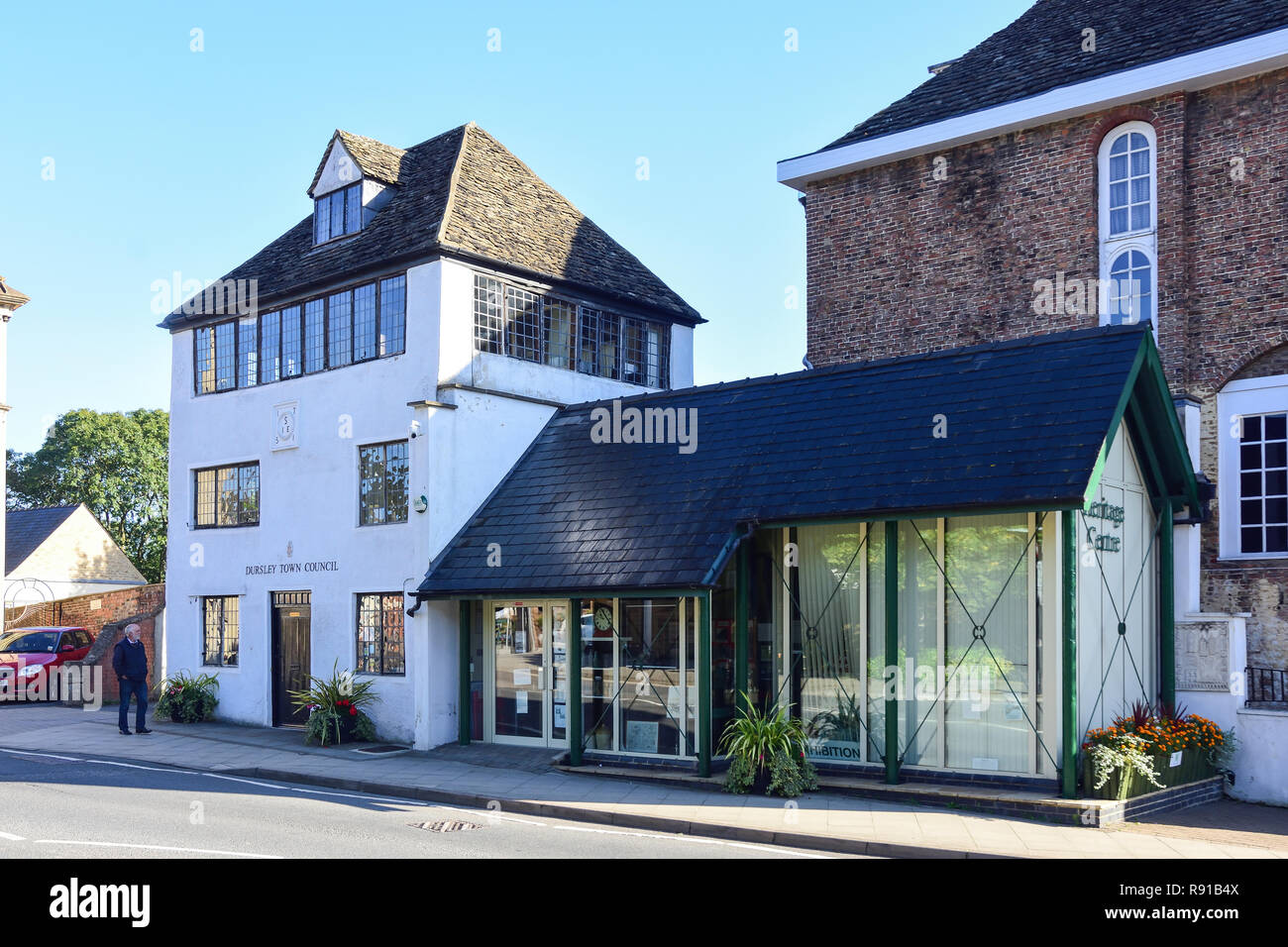 Heritage centre building councils town council jacobs house cast hi-res ...