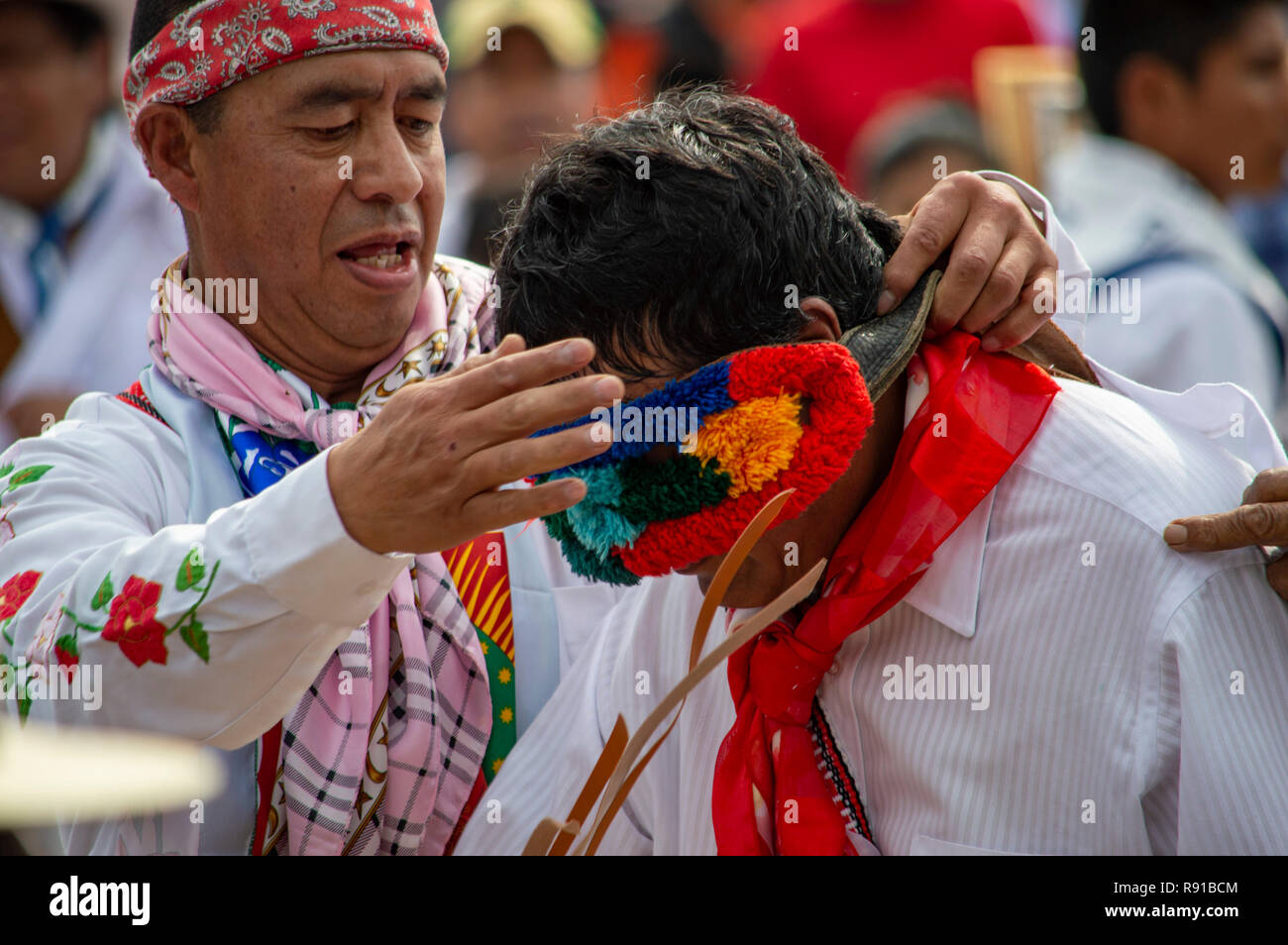 Traditional Mexican dancing at the Basilica of Our Lady of Guadalupe in ...