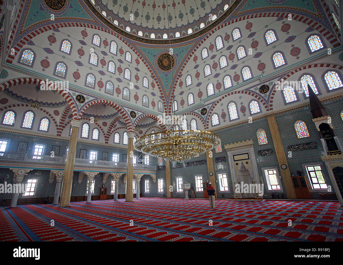 Man praying at Mosque in Istanbul, Turkey Stock Photo - Alamy