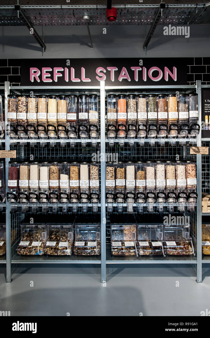 Refill station reduces packaging at Eat17 shop in Hammersmith Stock ...