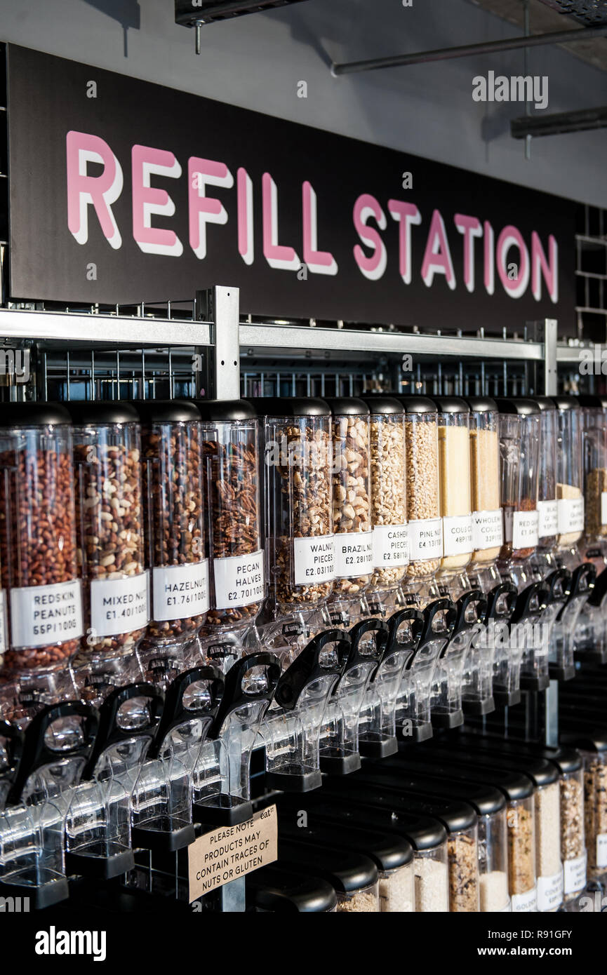 Self service food station hi-res stock photography and images - Alamy