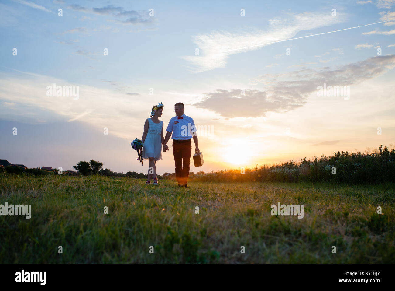 Trumpet style wedding dress hi-res stock photography and images - Alamy