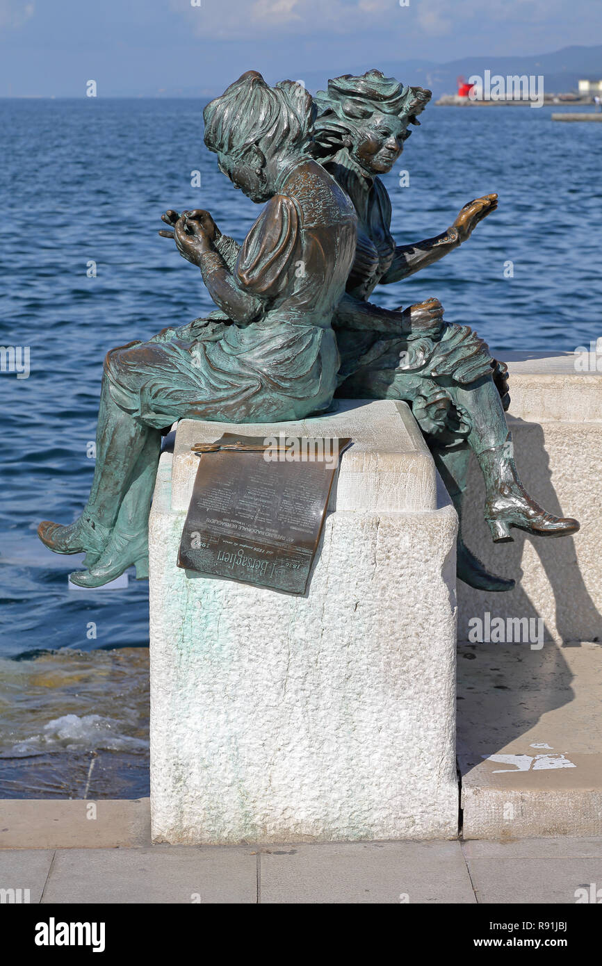 Statues in trieste italy hi-res stock photography and images - Alamy