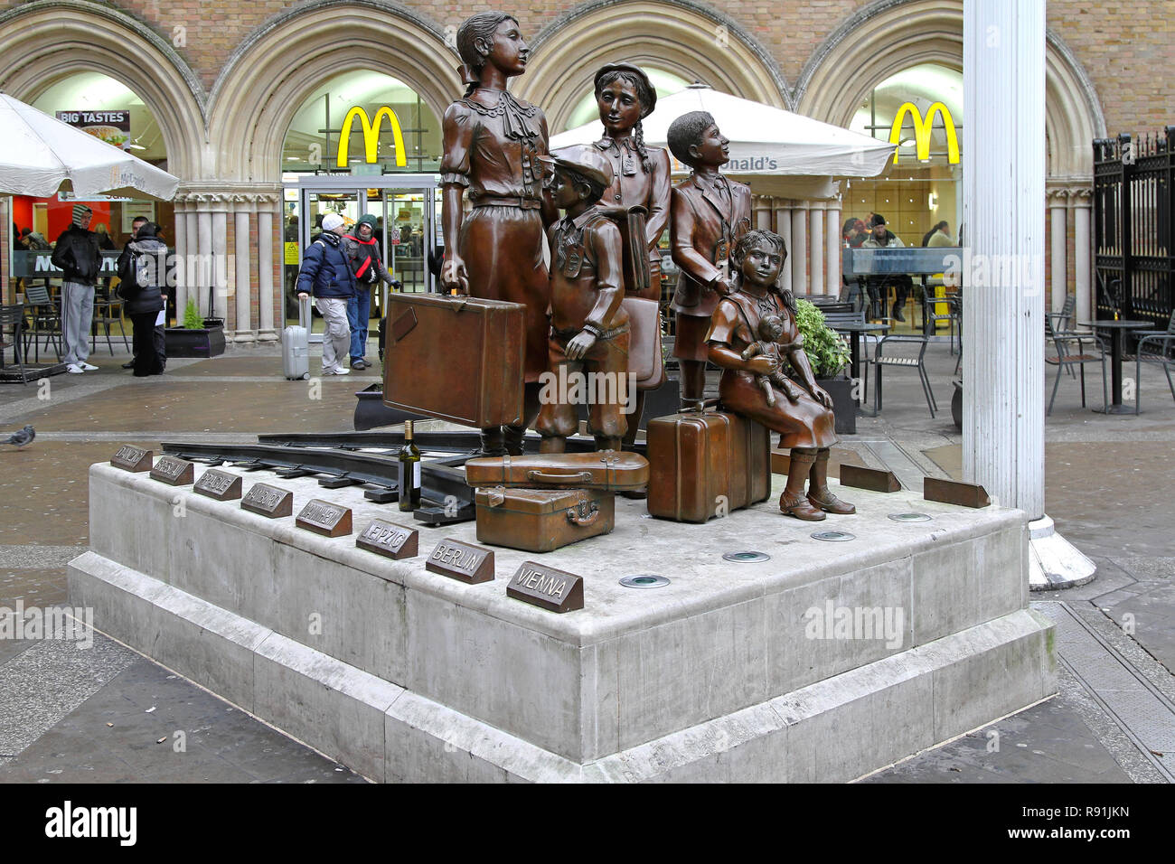 LONDON, UNITED KINGDOM - JANUARY 10: Kindertransport memorial in London ...