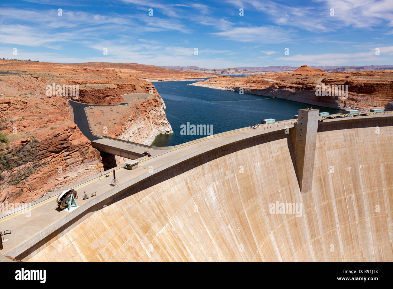 Arch Gravity Dam