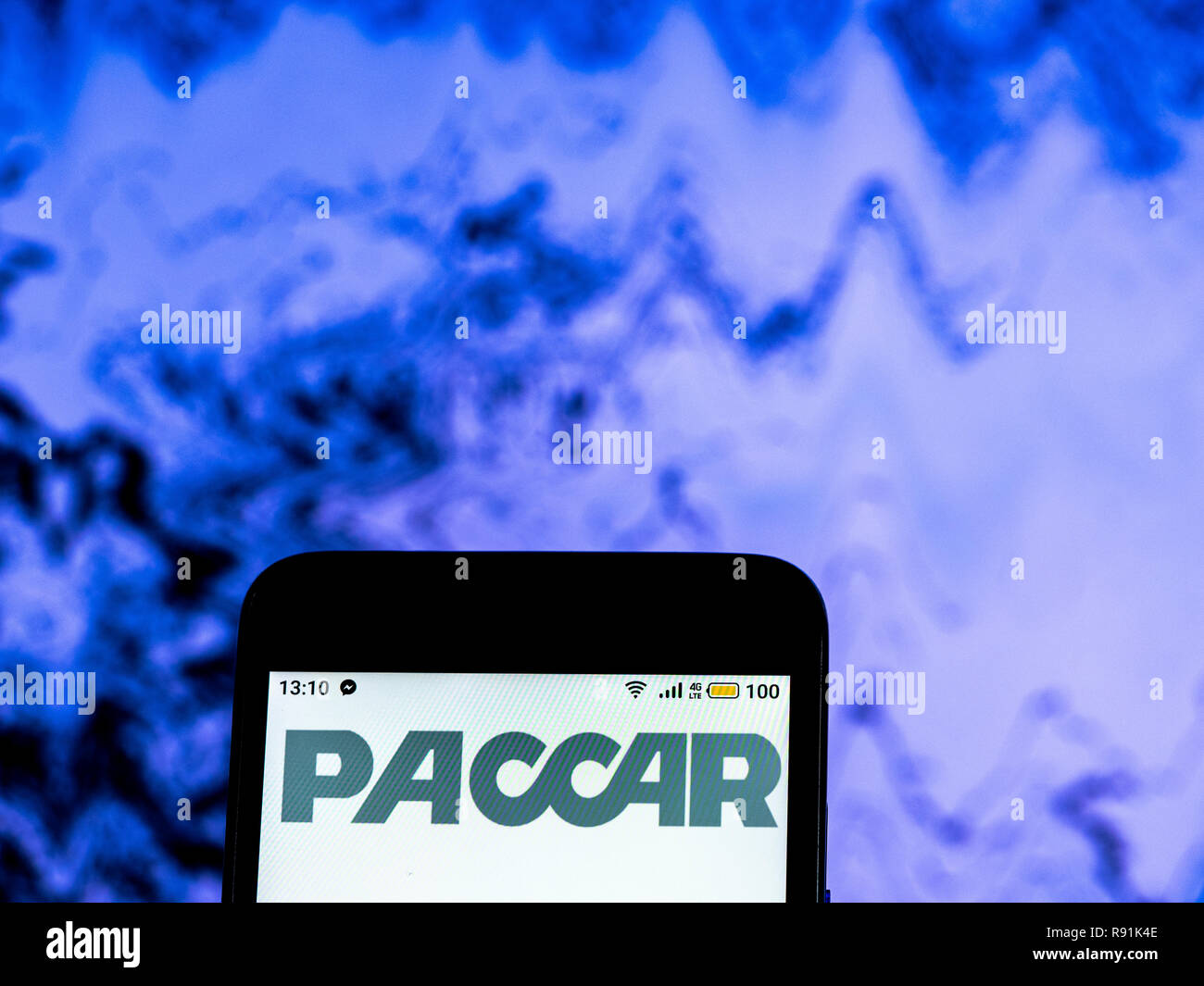 Paccar logo hi-res stock photography and images - Alamy
