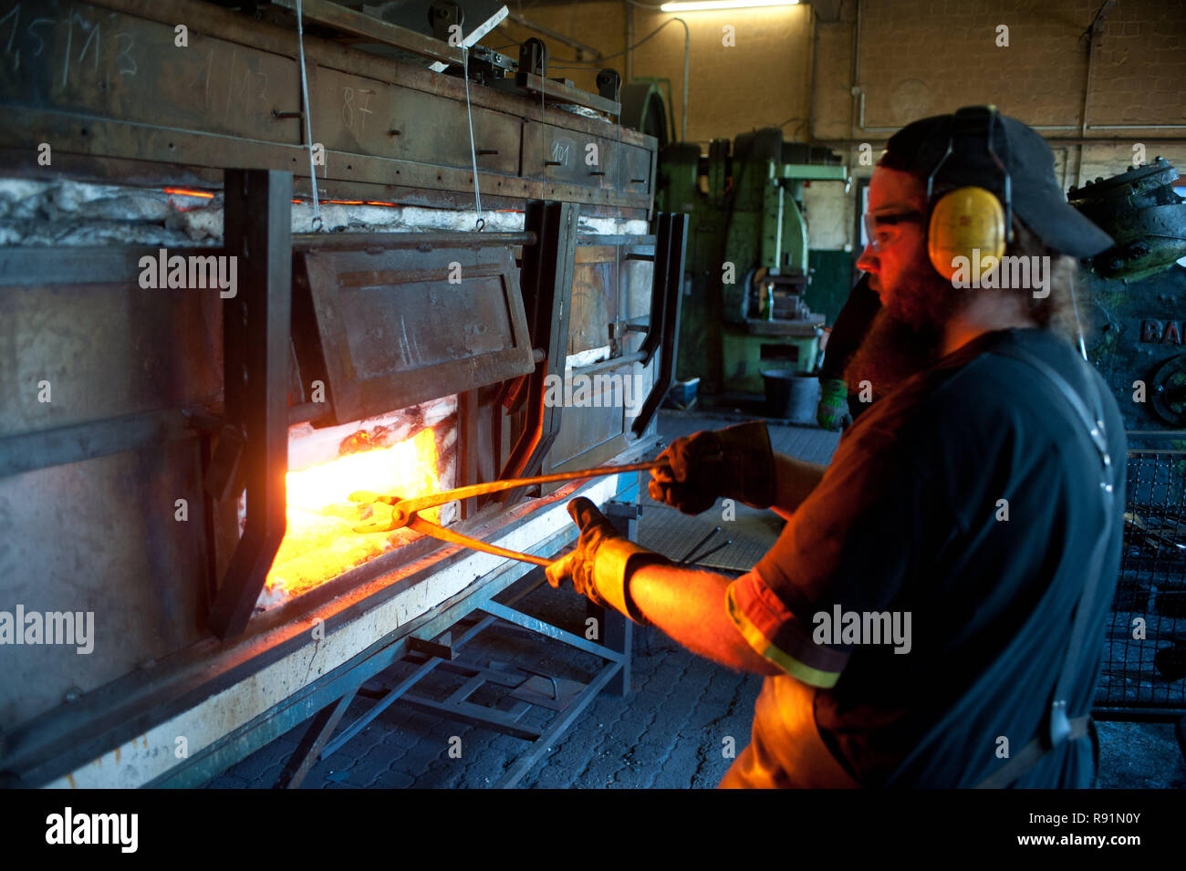 04.05.2010, Hohenlockstedt, Schleswig-Holstein, Germany ...
