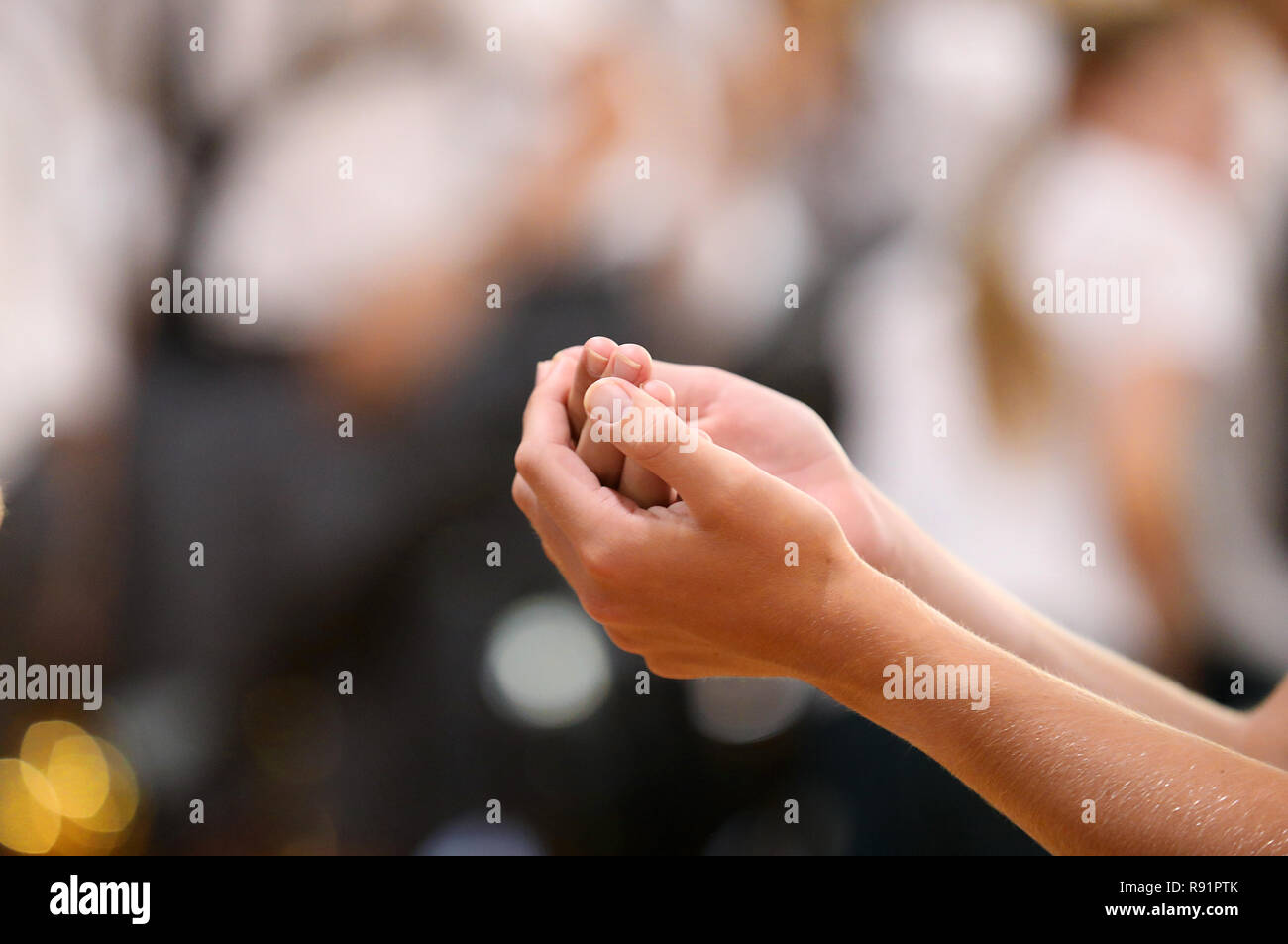 Catholic communion priest hi-res stock photography and images - Alamy