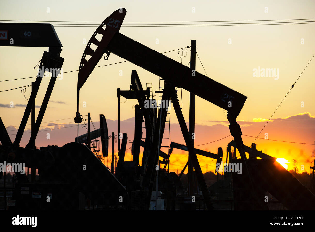 Oildale hi-res stock photography and images - Alamy