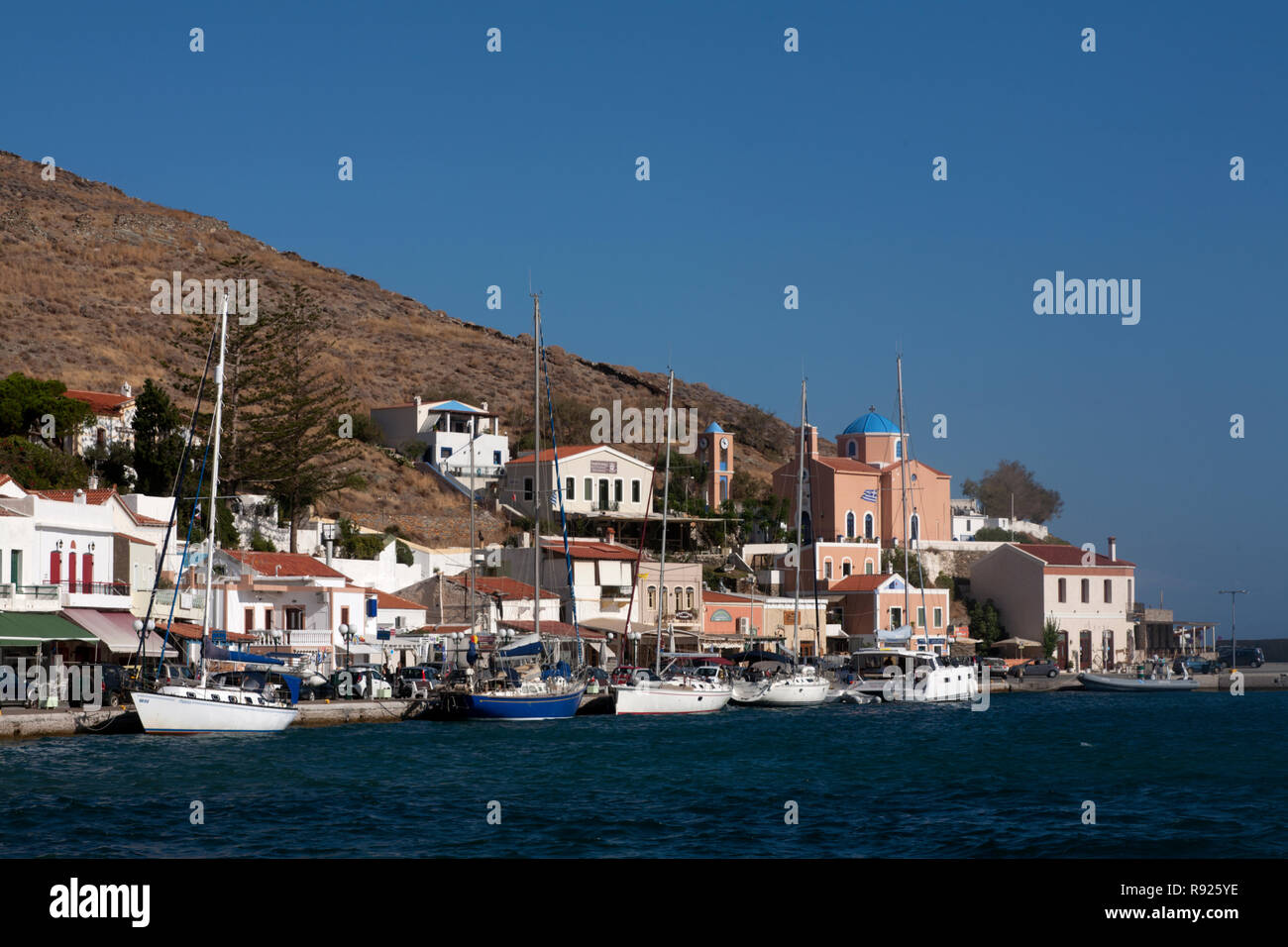 korissia port kea cyclades greece Stock Photo - Alamy