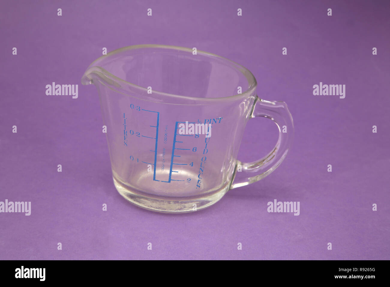 Pint Measuring Cup Clipart