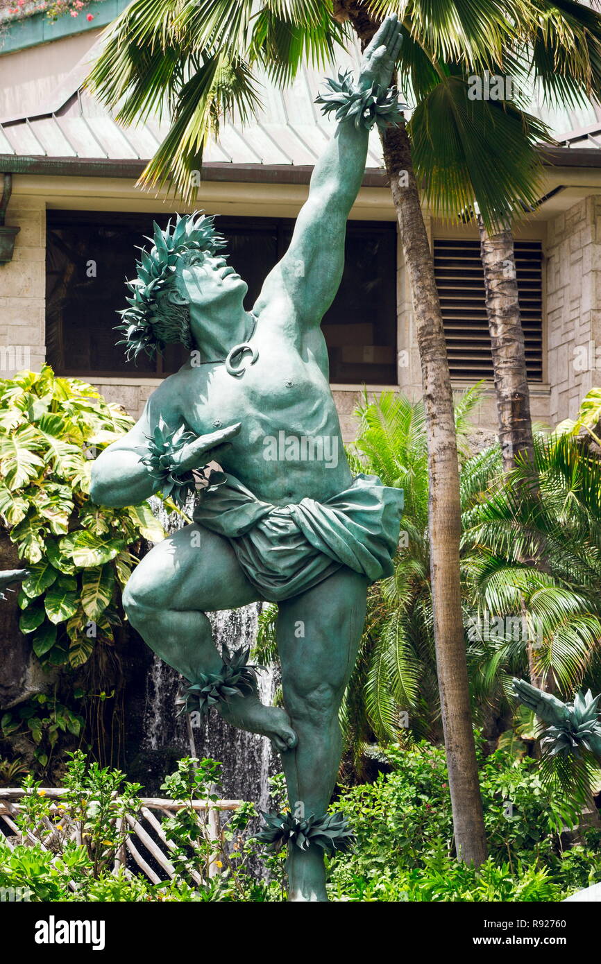 Waikiki, Hawaii - 25 May 2016: Close up image of the male statue ...
