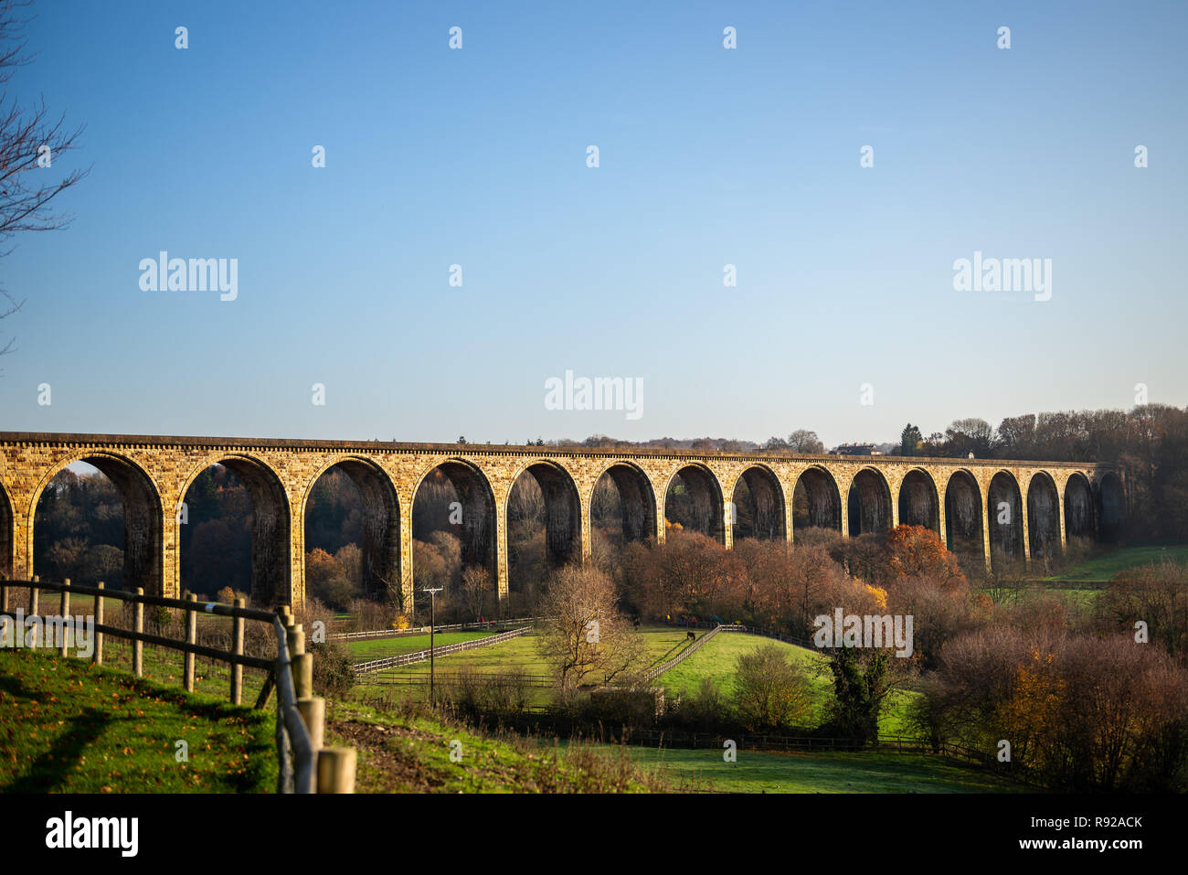 Cefn viaduct hi-res stock photography and images - Alamy
