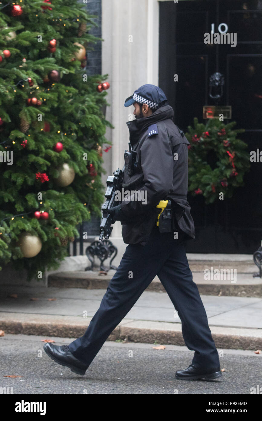 Uk police patrol 2018 hi-res stock photography and images - Alamy