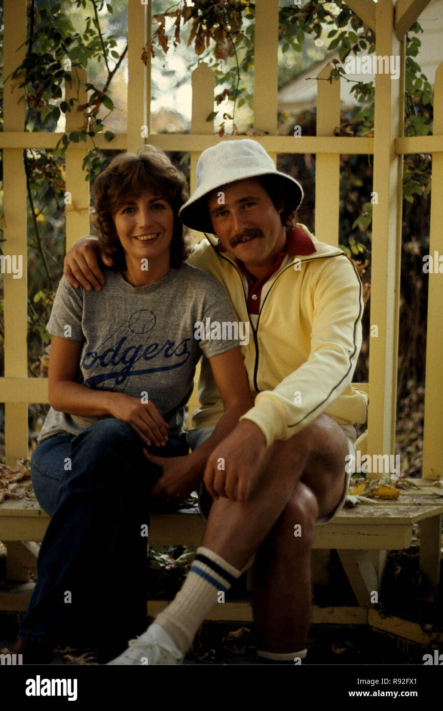 1974 - Los Angeles, California, U.S. - PENNY MARSHALL and ROB REINER ...