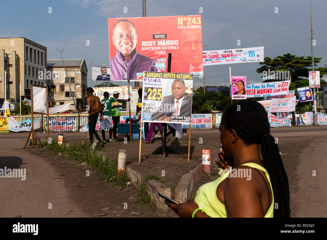 Kinshasa congo streets hi-res stock photography and images - Alamy