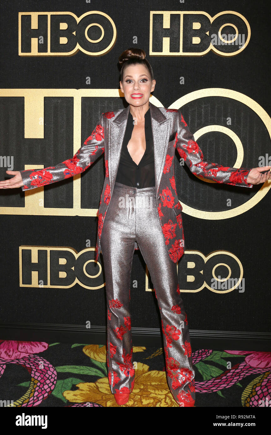 Suzanne kay hi-res stock photography and images - Alamy