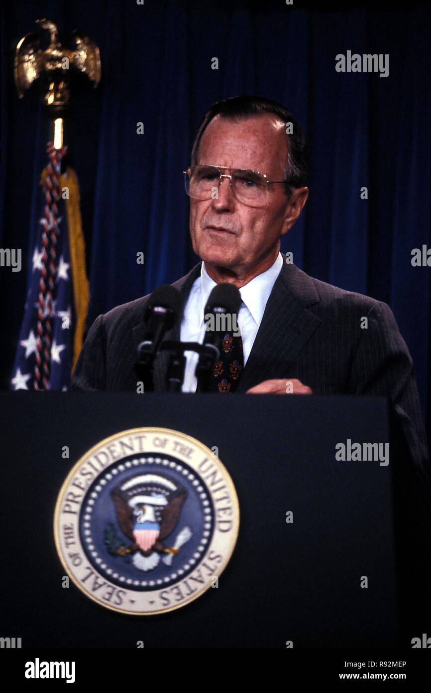 19920807 hi-res stock photography and images - Alamy