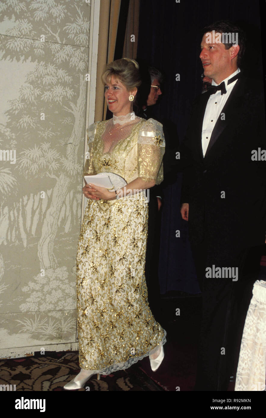 Tipper aitcheson hi-res stock photography and images - Alamy