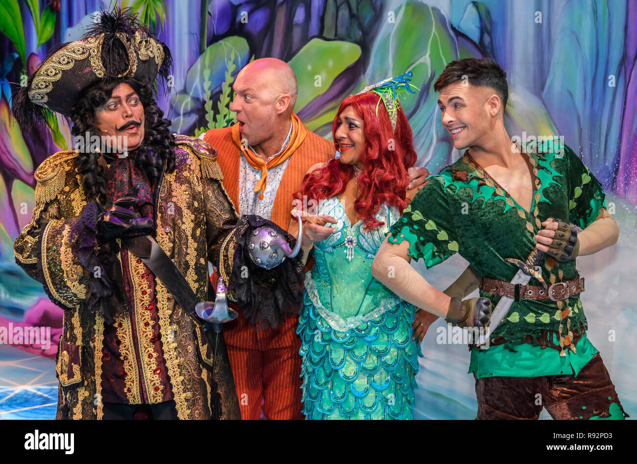 Pantomime characters hi-res stock photography and images - Alamy