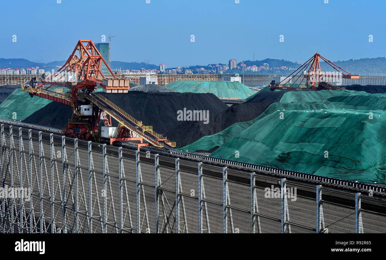 Bulk commodities hi-res stock photography and images - Alamy