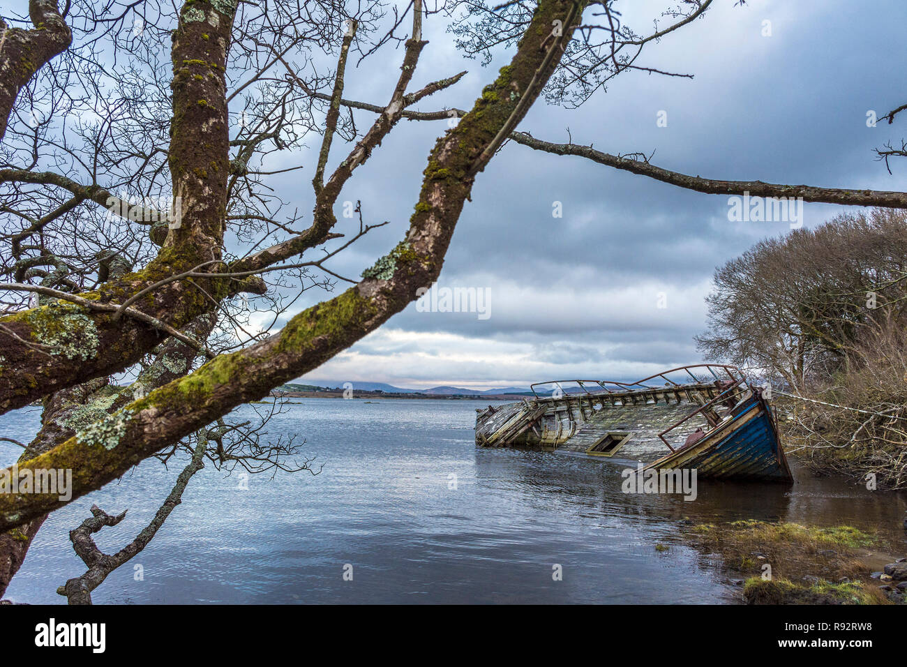 Ardara, County Donegal, Ireland. 19th Dec, 2018. An overcast day on ...