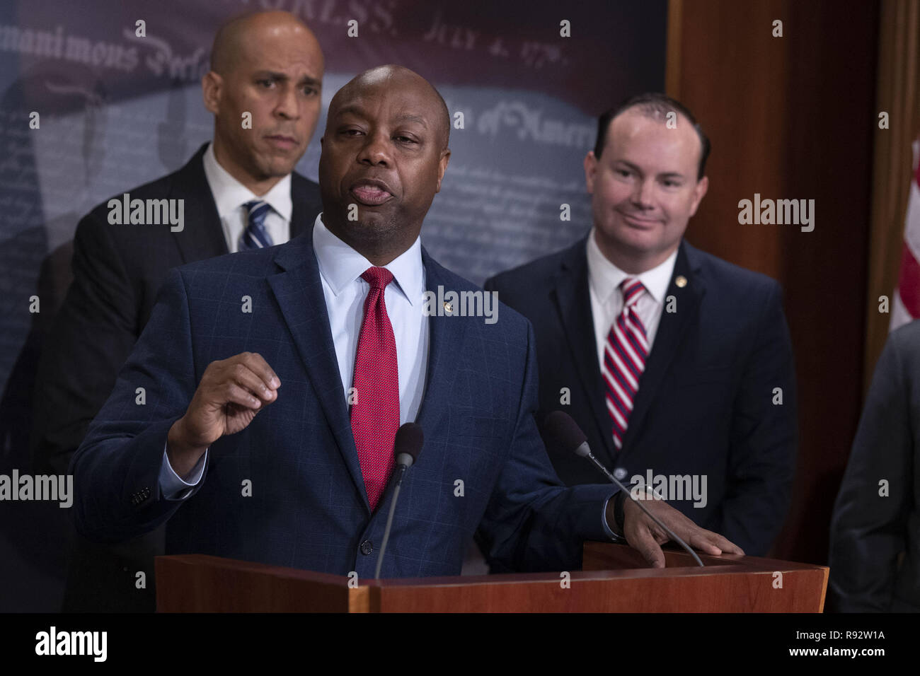 Washington, District of Columbia, USA. 19th Dec, 2018. Senator Tim ...