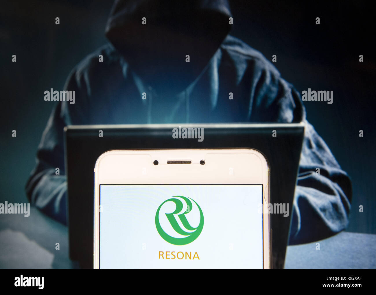 Resona group logo hi-res stock photography and images - Alamy