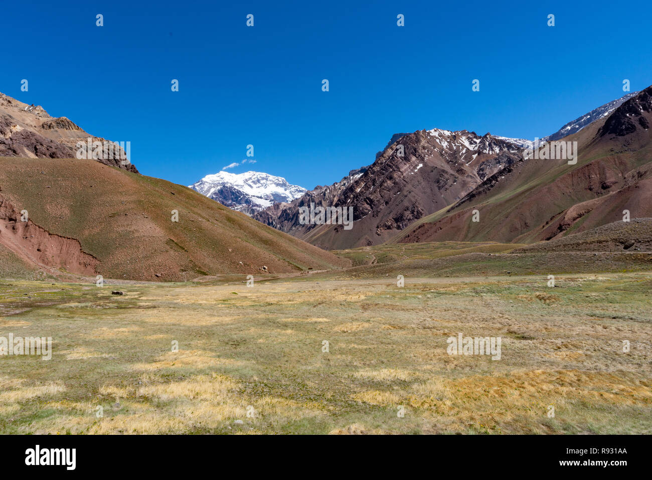 Adventure with mountains, snow, beautiful skies, and more in Aconcagua ...