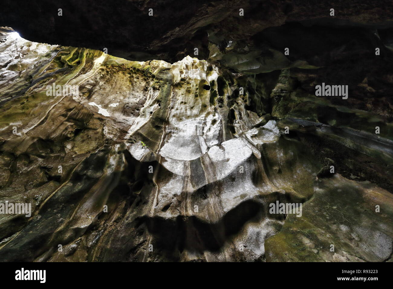 Carbonic acid rocks hi-res stock photography and images - Alamy