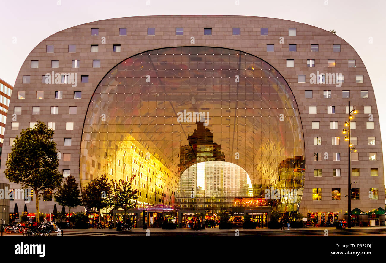 Unique urban layout hi-res stock photography and images - Alamy