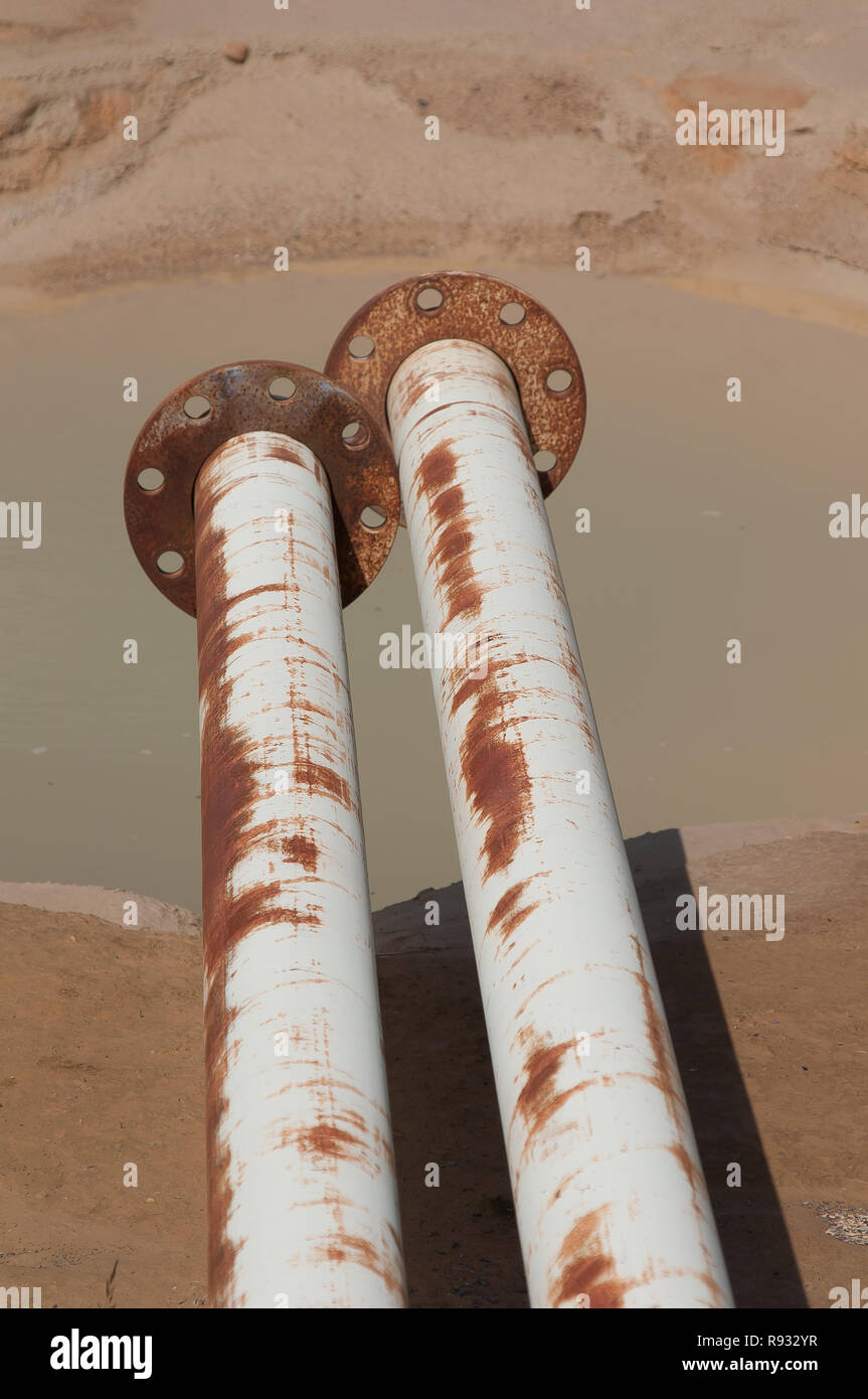 Rusty pipes hi-res stock photography and images - Alamy
