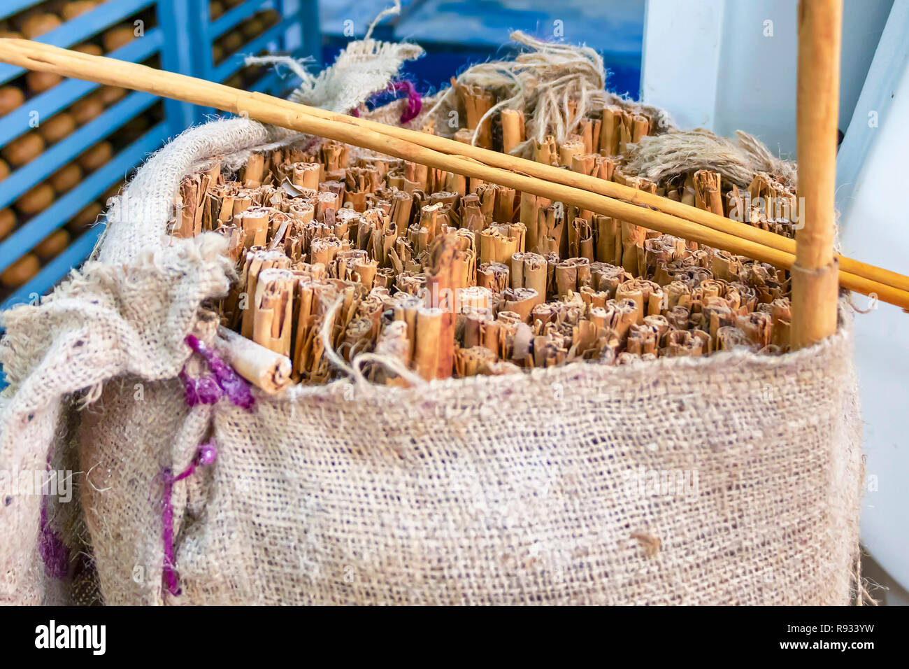 Raw cinnamon in a bag Stock Photo - Alamy