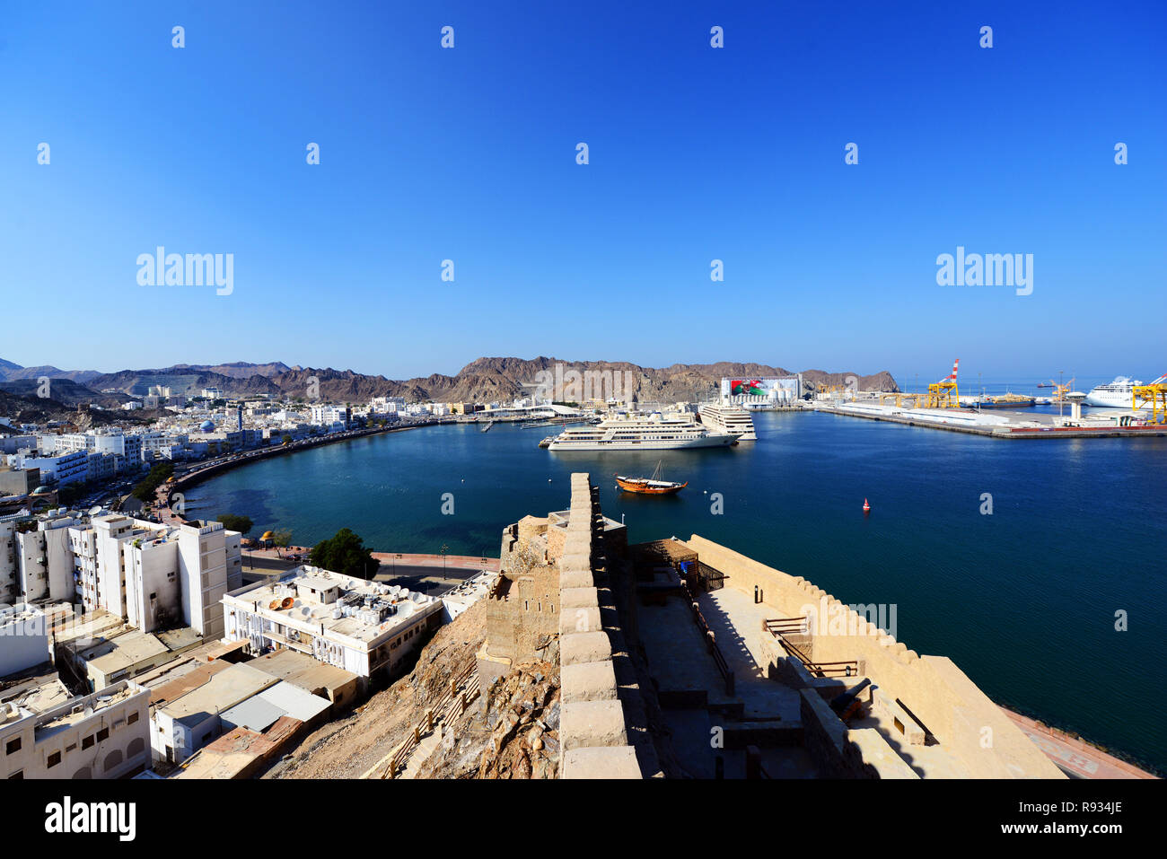 Views of the Mutrah Corniche and the Sultan Qaboos port Stock Photo - Alamy