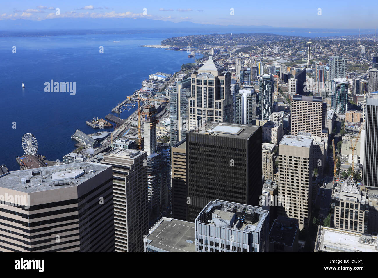 An aerial of Seattle, Washington downtown Stock Photo - Alamy