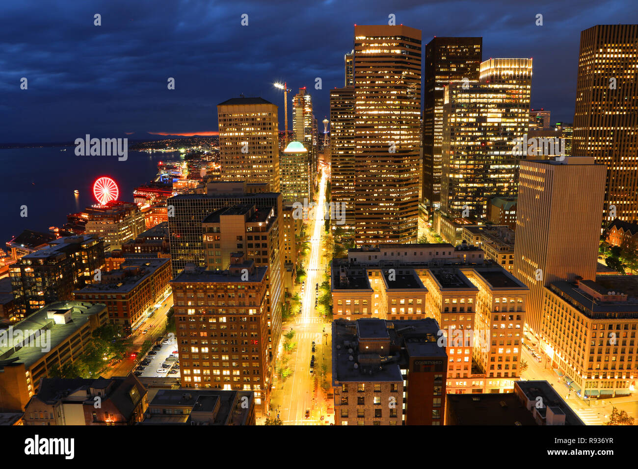 Seattle downtown night aerial hi-res stock photography and images - Alamy