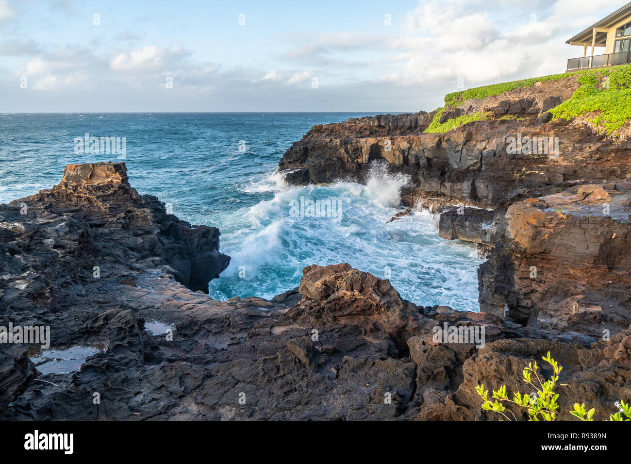 Basalt cliff hi-res stock photography and images - Alamy