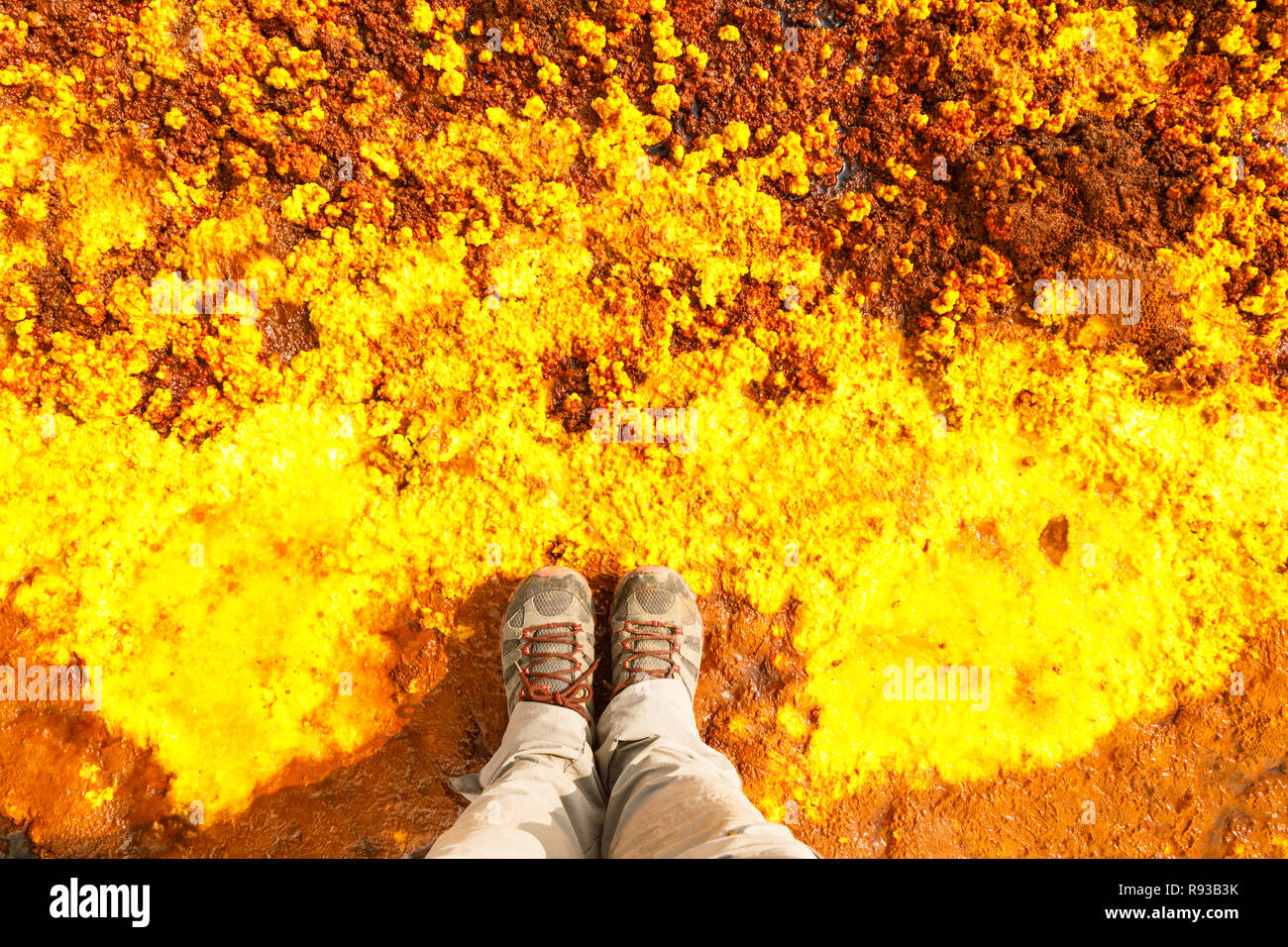 Colourful springs of acid in Dallol, hottest place on earth, Danakil ...